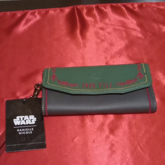 Bags | Disney Star Wars Danielle Nicole Designs Ladies Wallet | Poshmark